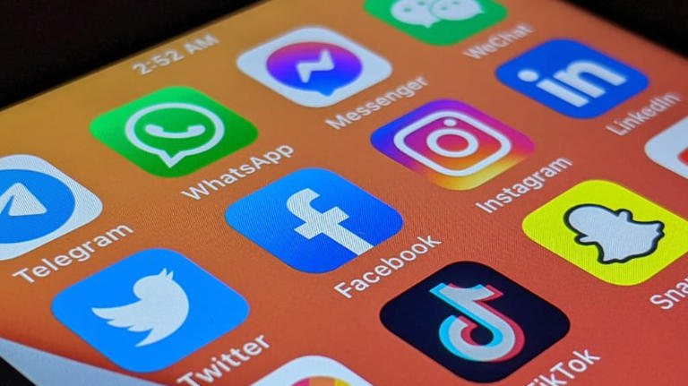 ¿Por qué está fallando Facebook, WhatsApp e Instagram y qué significa ...