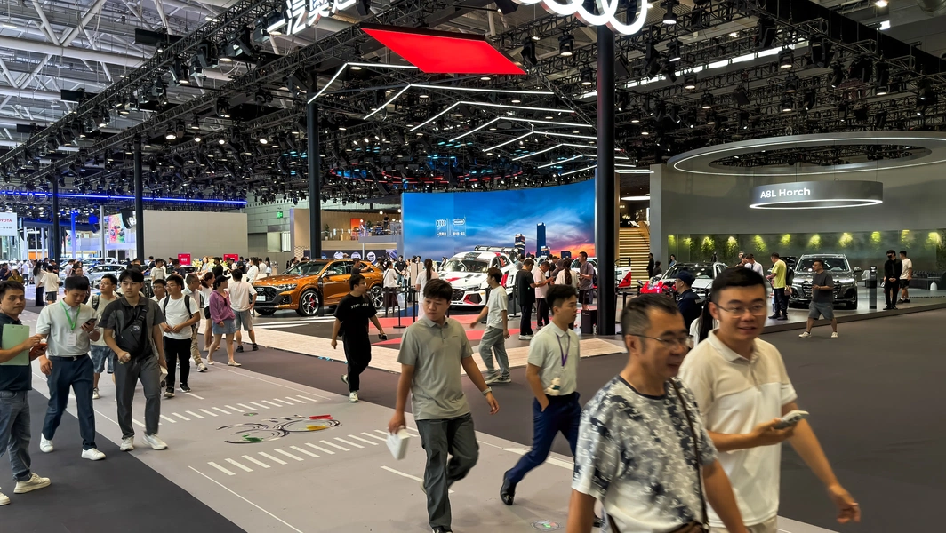 Audi’s new Q7 debuts with diesel, HVO fuel option