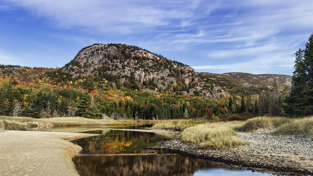 12 short scenic hikes across the United States