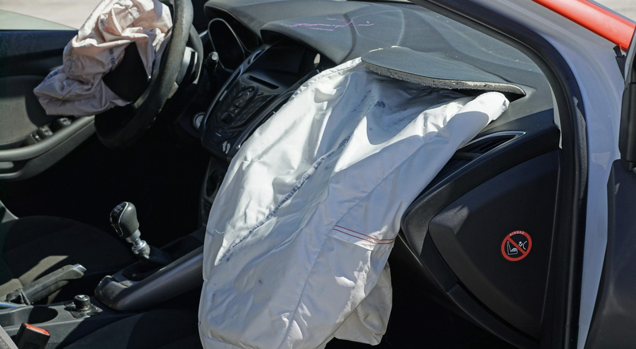 Airbag a rischio esplosione, ecco tutte le auto richiamate. «Possono ...