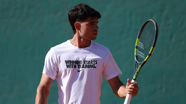 Carlos Alcaraz hits major milestone in injury recovery
