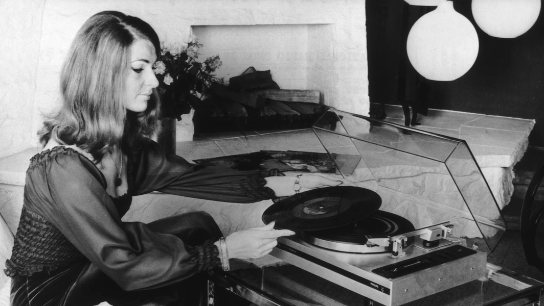 5 iconic vintage hi-fi components
