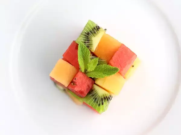 Rubik's cube of fruits: The design fruit salad