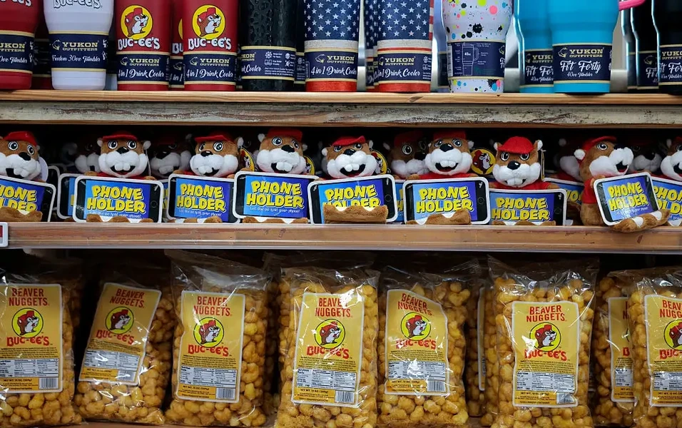 World Cup fans embrace American food culture in viral posts