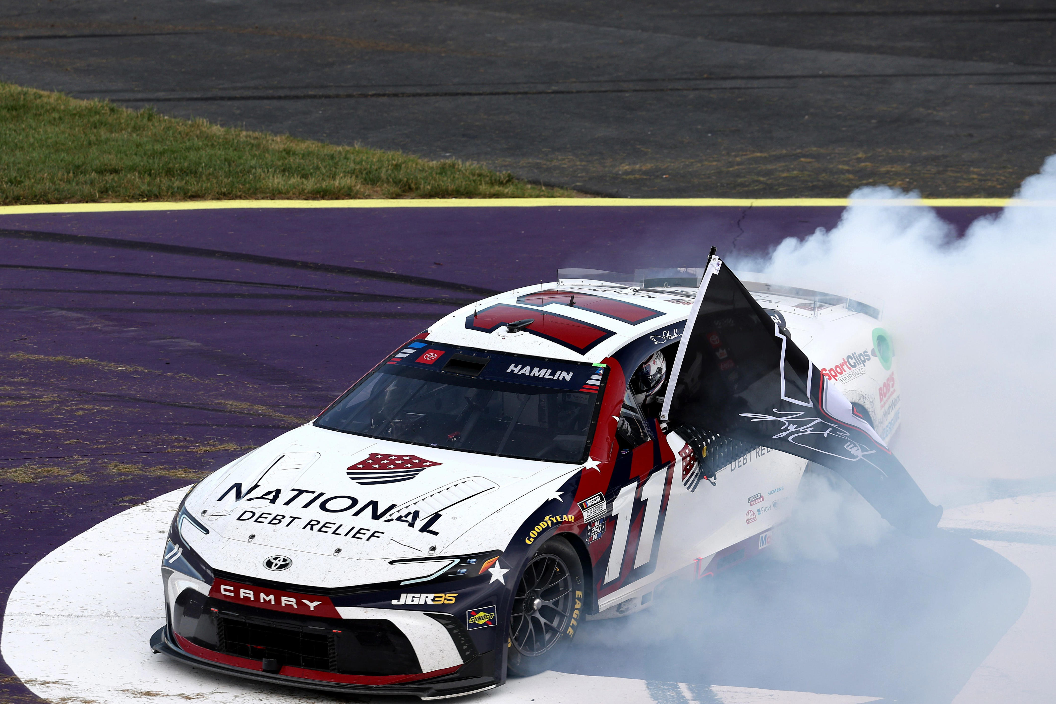 NASCAR Cup Series at Pocono: Starting lineup, TV schedule for today's race