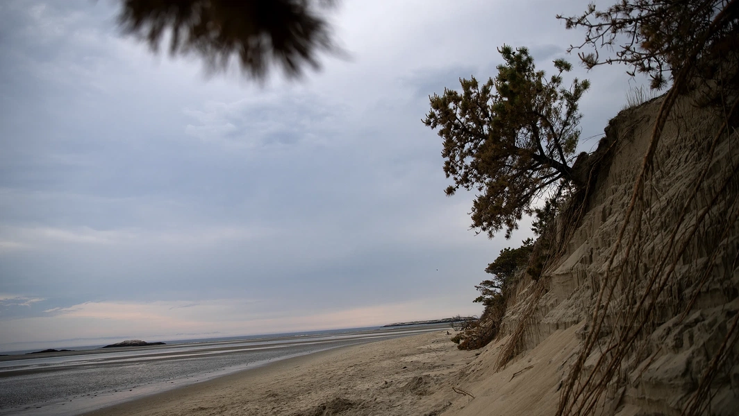 Early English settlements and coastal forts of Maine