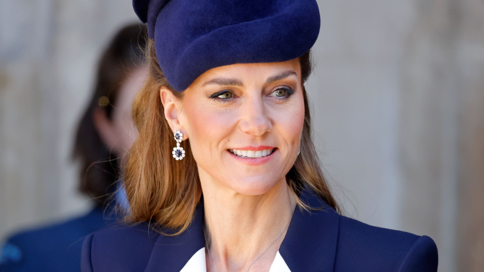 Kate Middleton's most memorable jewelry loans from Queen Elizabeth ...