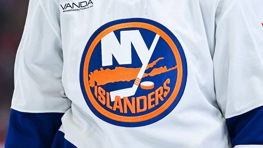 NY Islanders retain intriguing depth forward