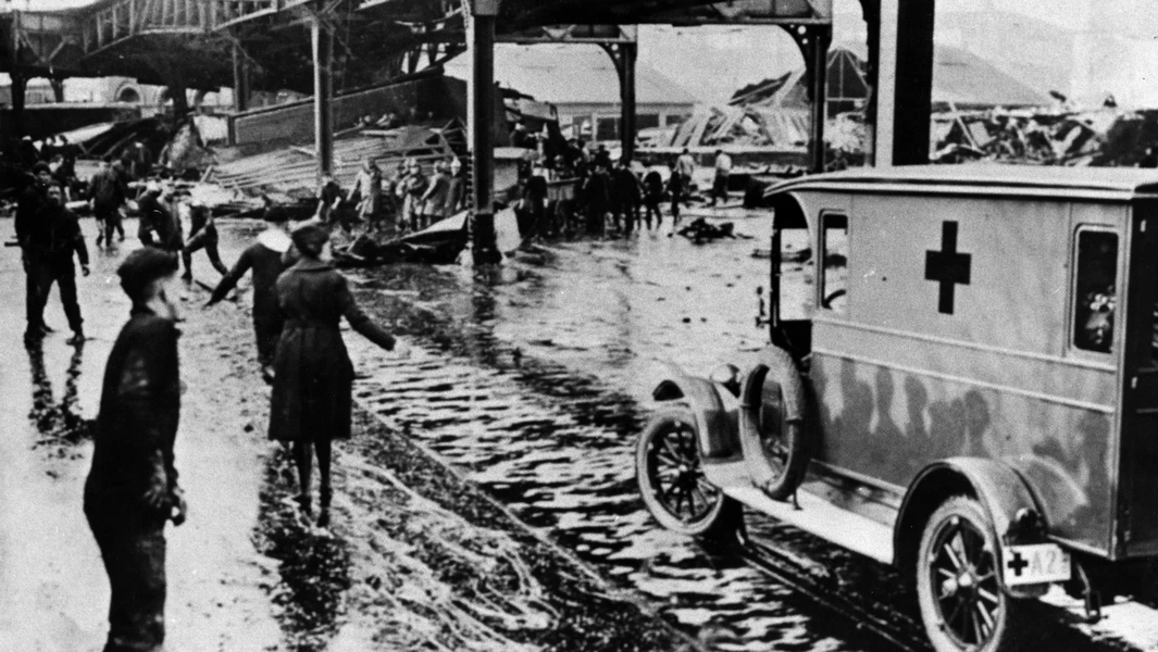 15 unbelievable yet true moments from history