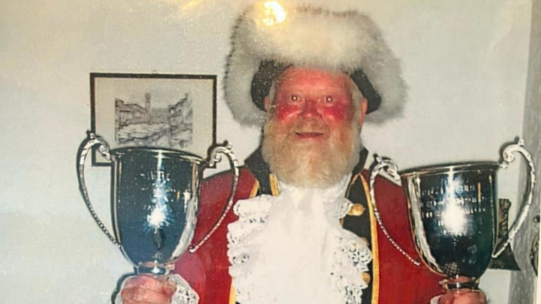Bus hero and town crier in King's Birthday Honours