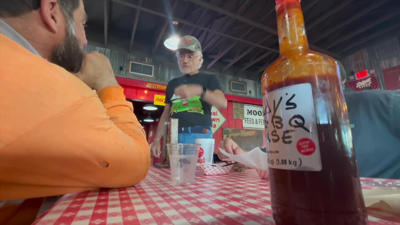 Rudy's Bar-B-Q job helping 88-year-old Scottsdale man stay young and active