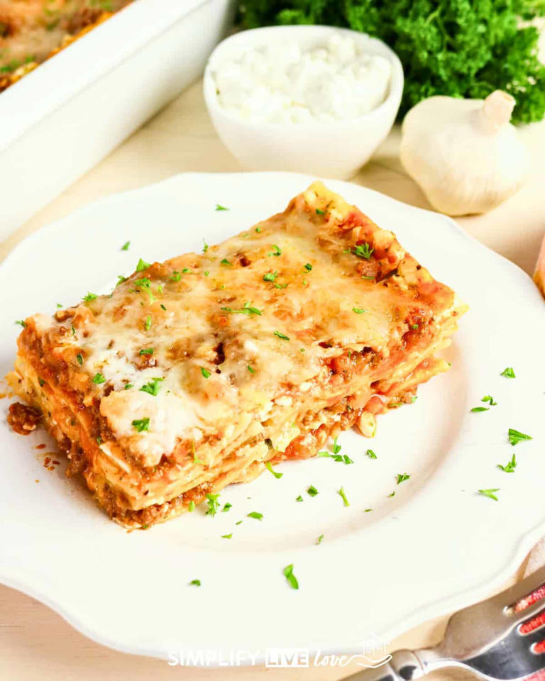 Cottage cheese lasagna (why I'll never go back to ricotta)