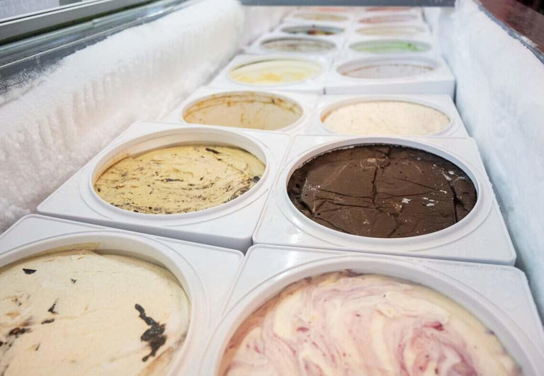 Bee appetit: Move over, Gunther's, this shop serves super-premium ice cream