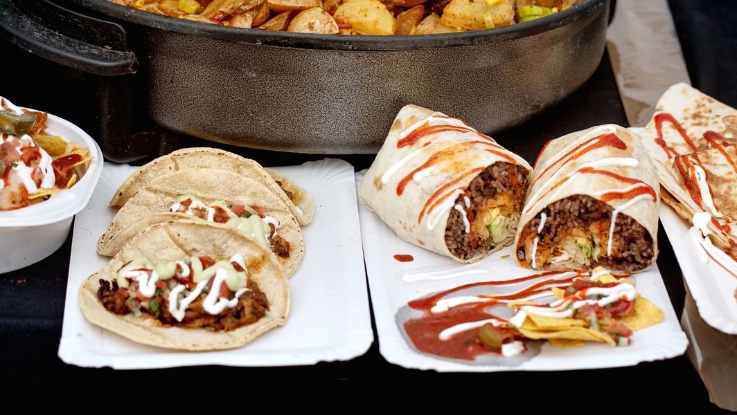 12 traditional and modern Mexican dishes