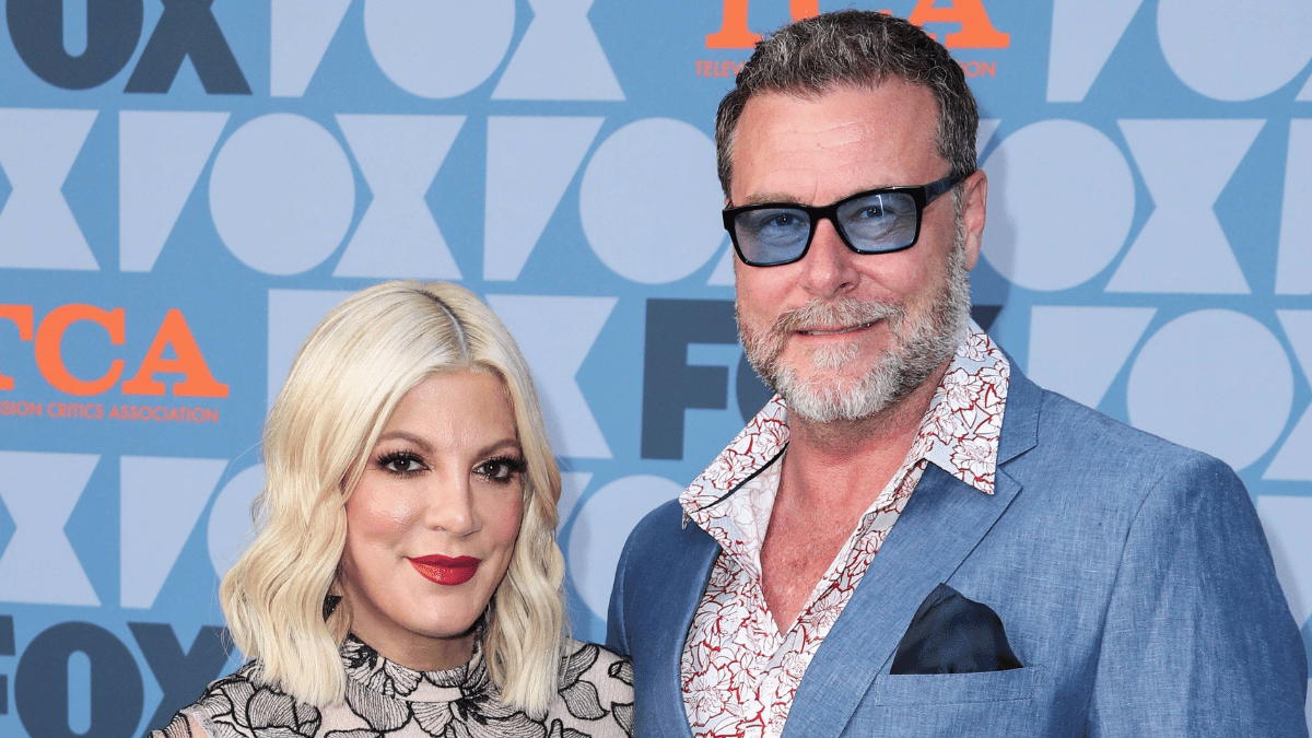 Tori Spelling and ex-husband Dean McDermott put on a united front at ...