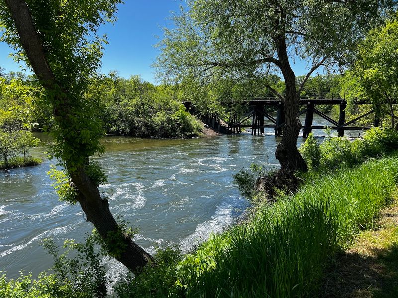 This welcoming Minnesota community of 14,200 is the perfect blend of ...
