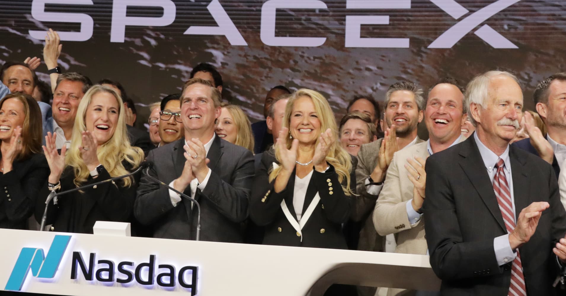 SpaceX market cap tops $2 trillion after shares of Elon Musk's rocket ...