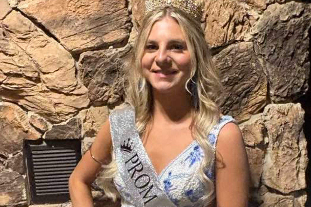 Beloved Texas prom queen dies in car crash driving to her summer job