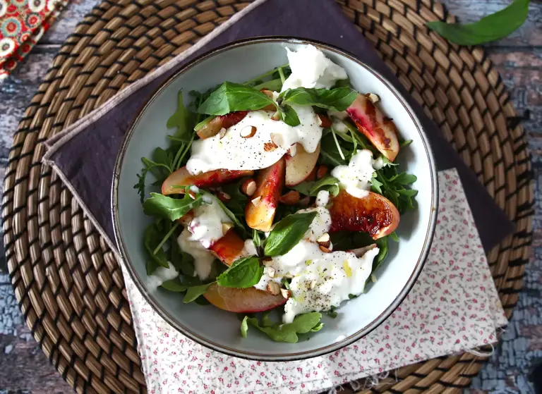 Sweet and sour salad with roasted peaches and burrata!