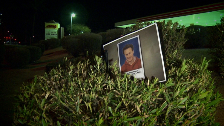 New documentary aims to renew hunt for fugitive Jason Derek Brown in 22 ...