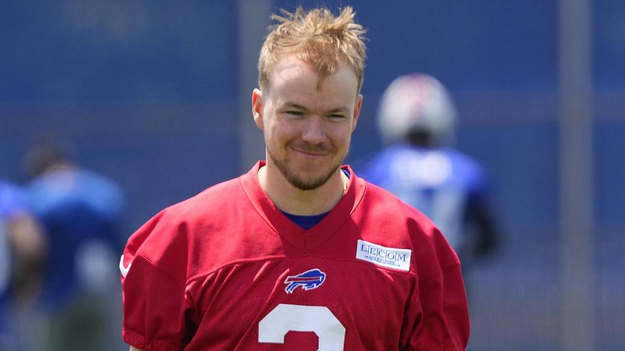 Three intriguing observations from Bills OTAs and minicamp include ...