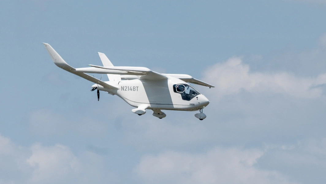 Advances and challenges in electric aviation