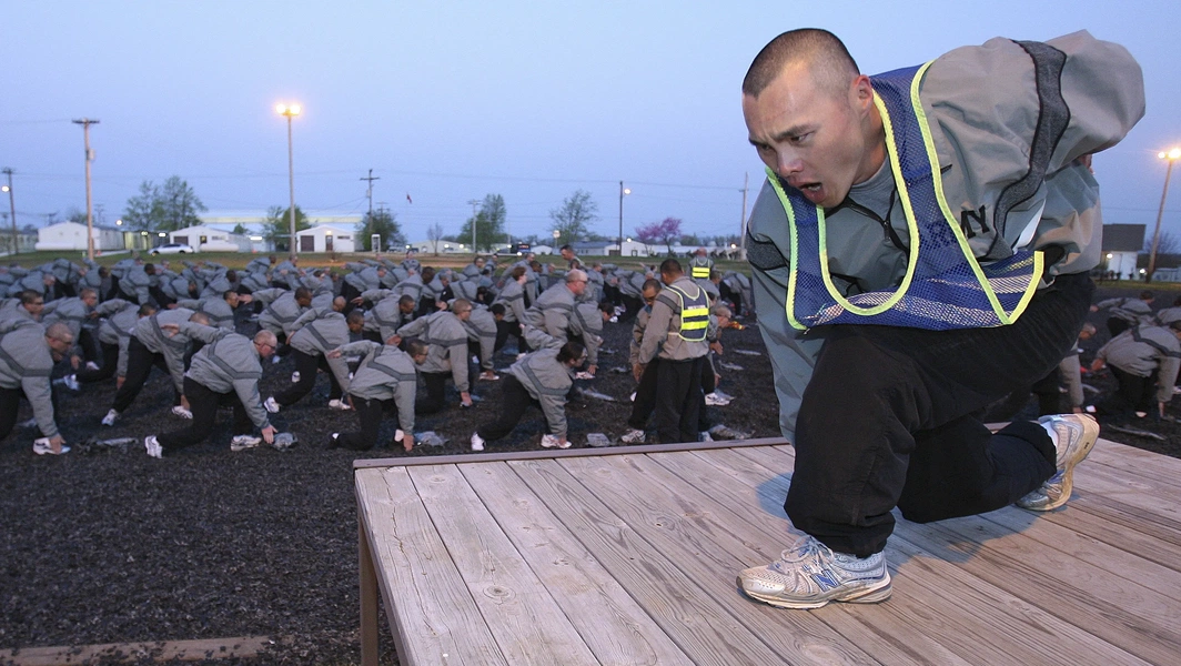 Three-minute military fitness test challenges speed, power and endurance