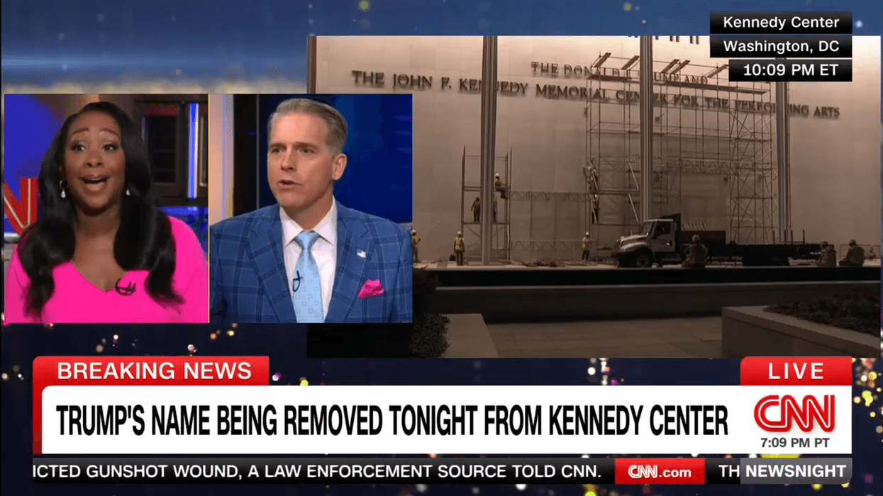 CNN anchor laughs in Scott Jennings' face as his Trump Kennedy Center ...