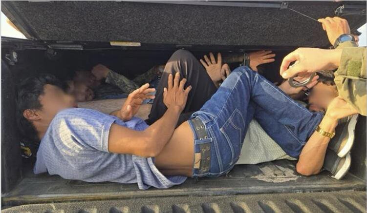 Border Patrol rescues 13 migrants near Cotulla