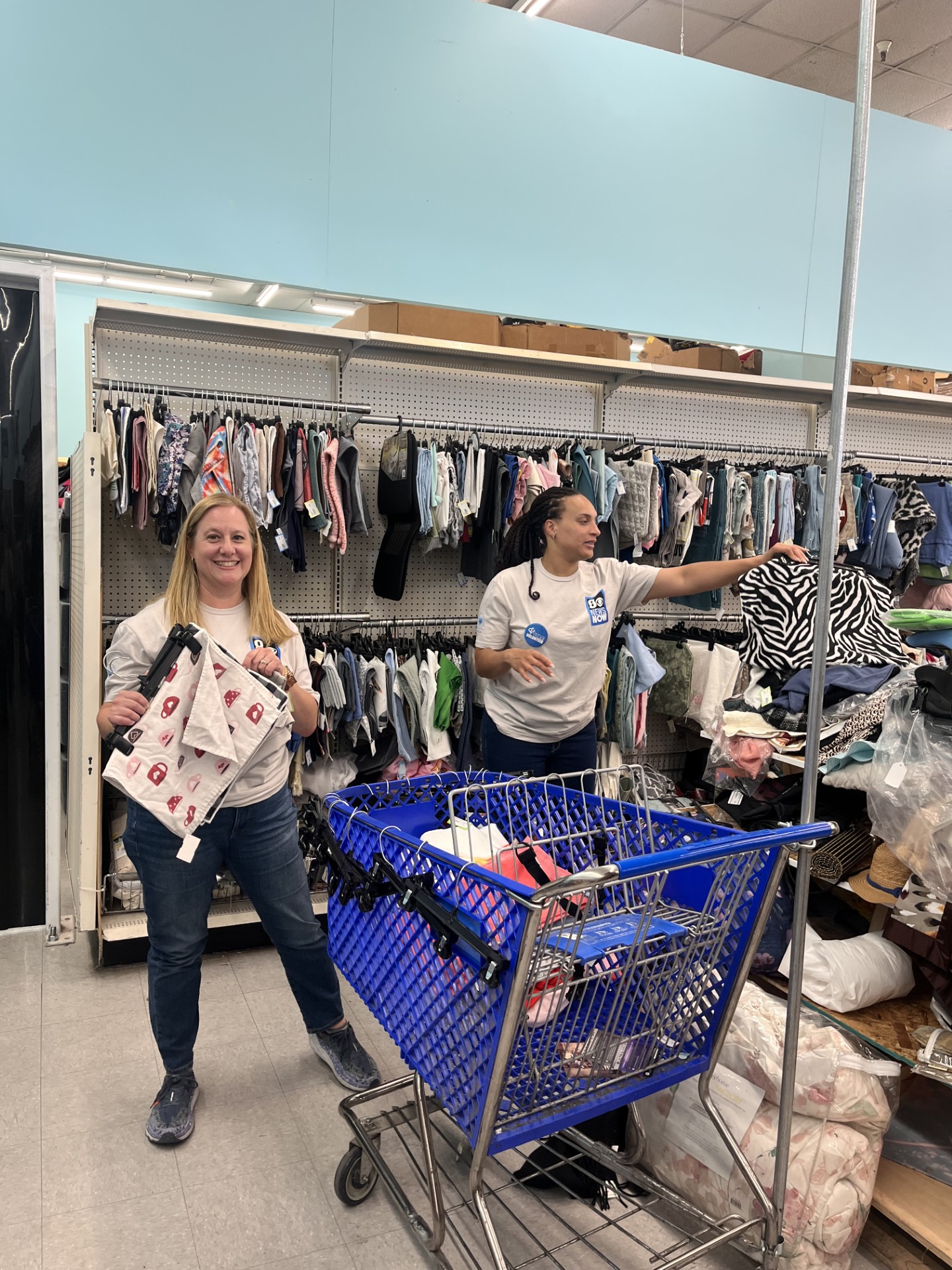 8 News Now giving back to Las Vegas non-profits for Founder's Day of Caring