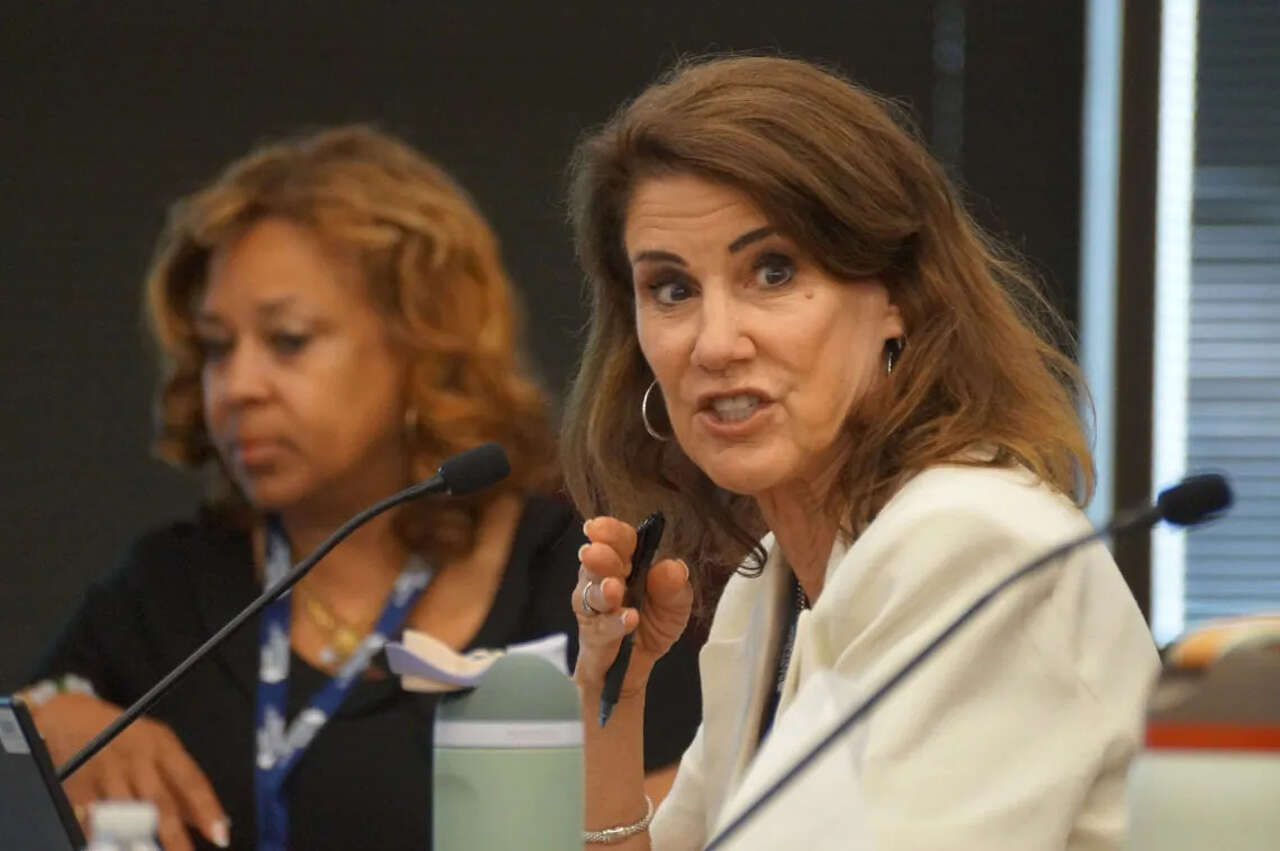School leaders zero in on changes to crunch low math proficiency in ...