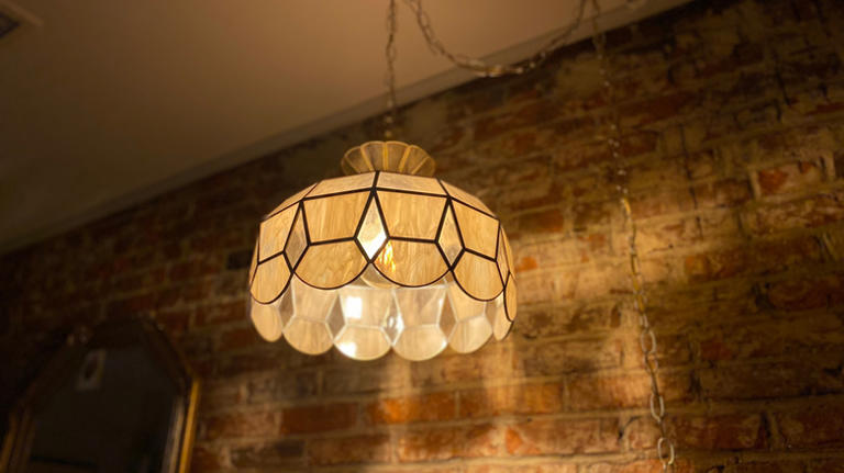 The vintage kitchen lighting trend that's both practical and beautiful