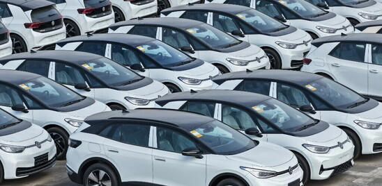 Renault, VW e Stellantis per il rilancio dell'auto in Europa