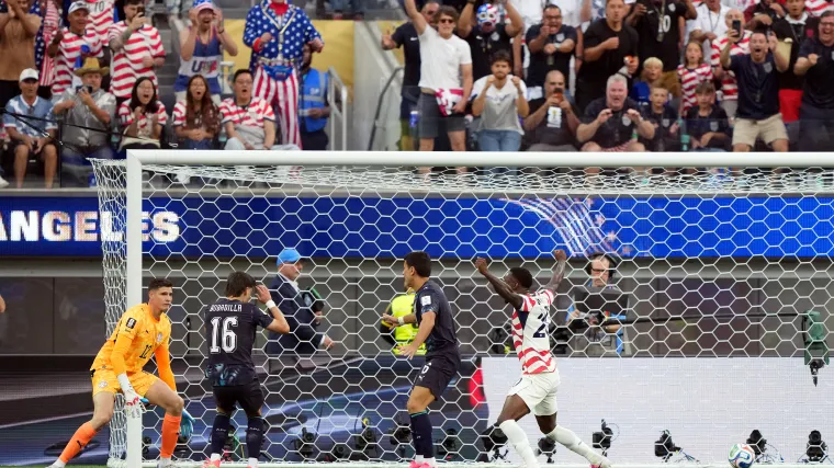 Who scored Paraguay's own goal? Meet Damian Bobadilla, who handed the ...