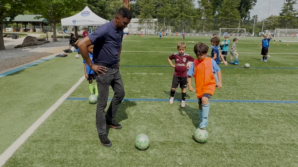 Atlanta kids teach reporter the basics of soccer ahead of city's FIFA ...