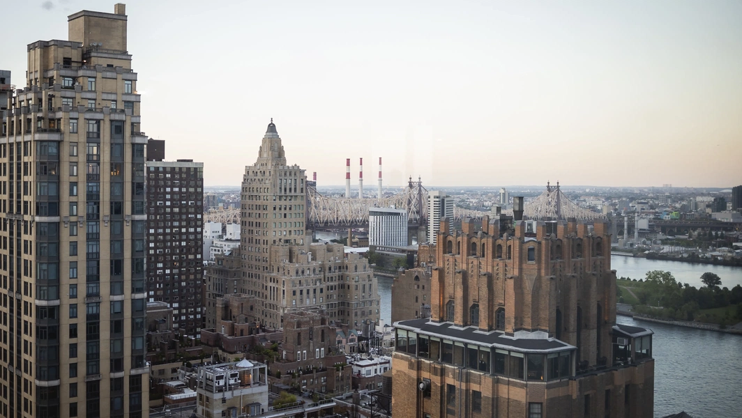 19 states Americans are moving to and from