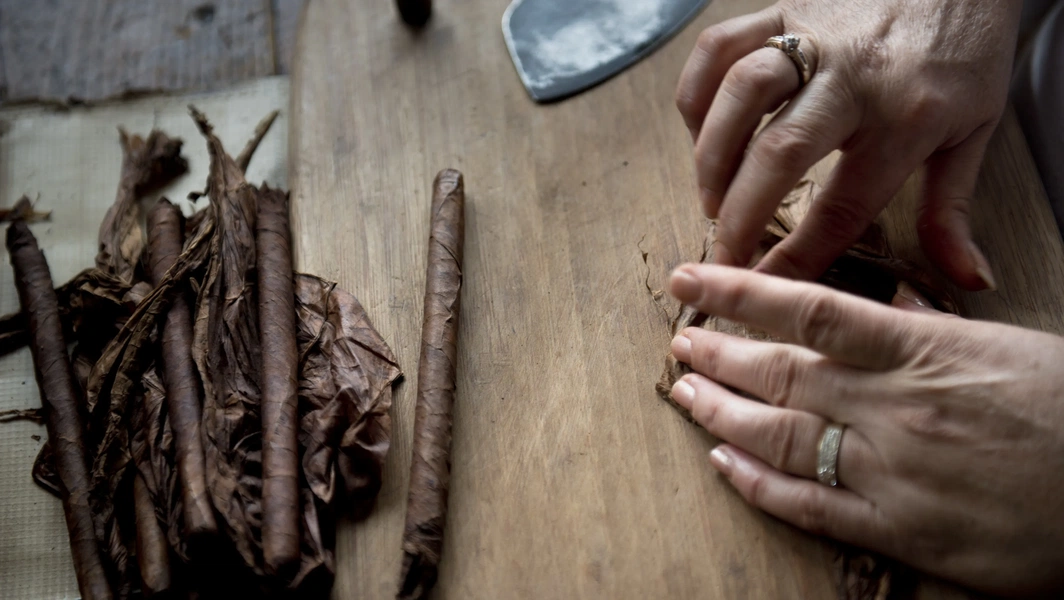 Mastering the art of cigar smoking