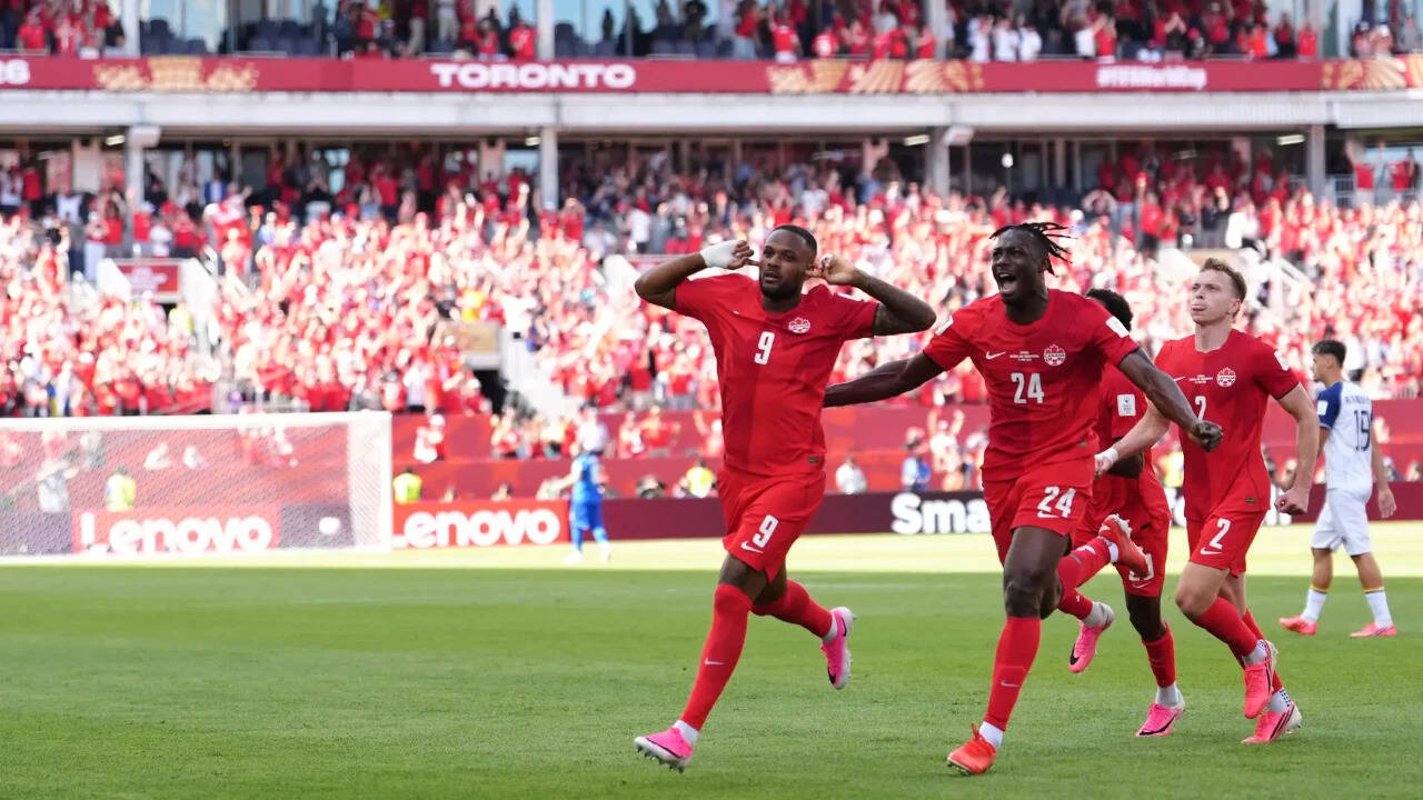 Canada vs Bosnia-Herzegovina FIFA World Cup match result: Canada snatch ...