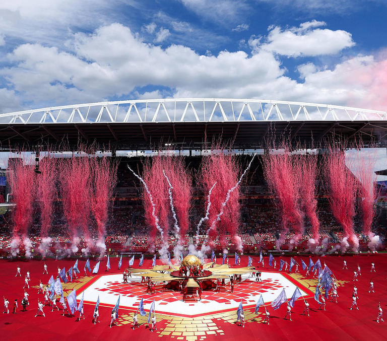 Nora Fatehi, Michael Bublé lead fiery red FIFA World Cup opening ...
