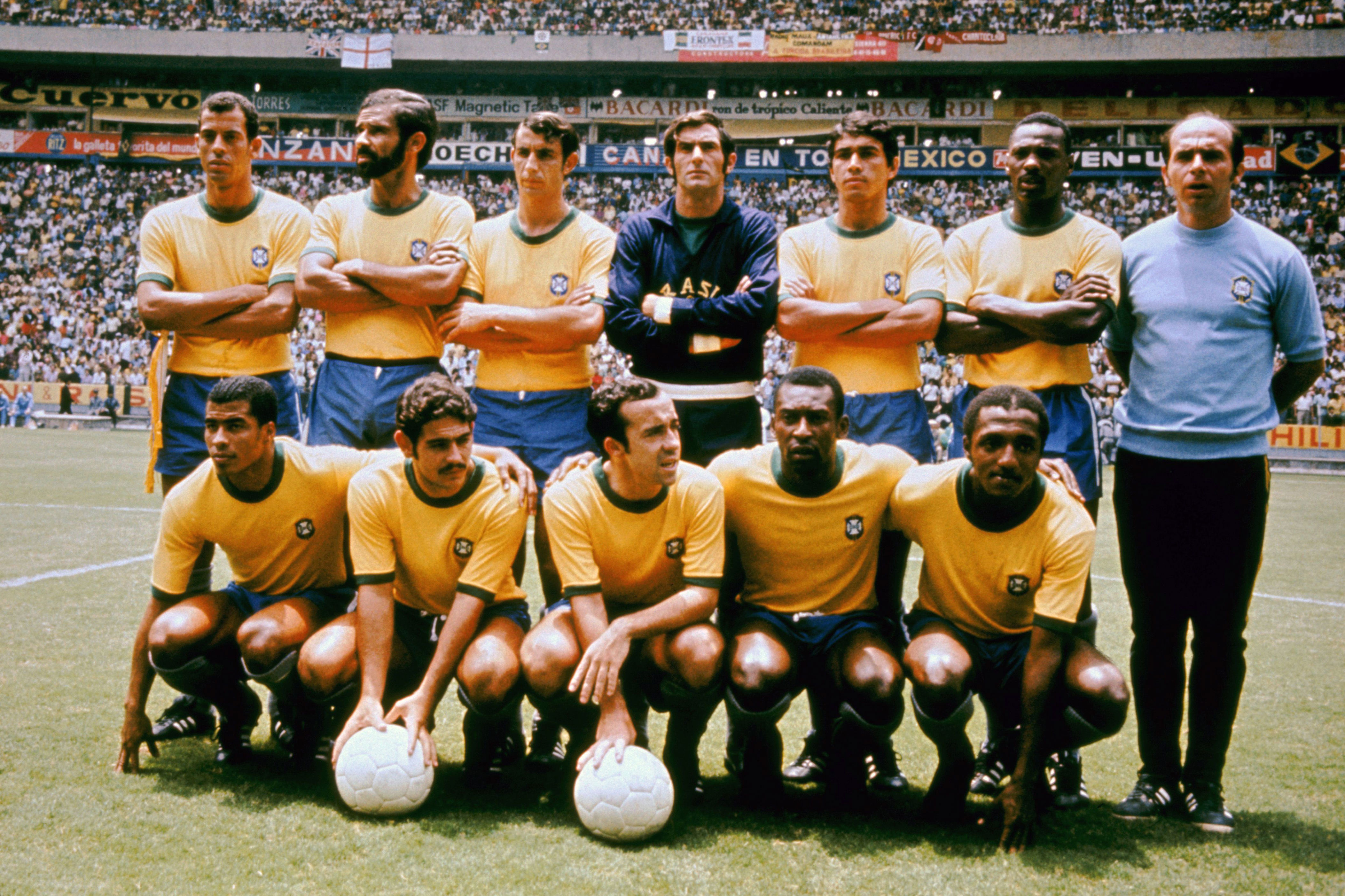 Légendes, politique et « Brazilcore » : comment le maillot du Brésil ...