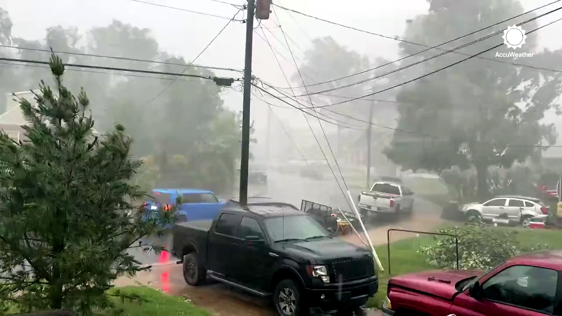 Intense storms blow through Northern Virginia