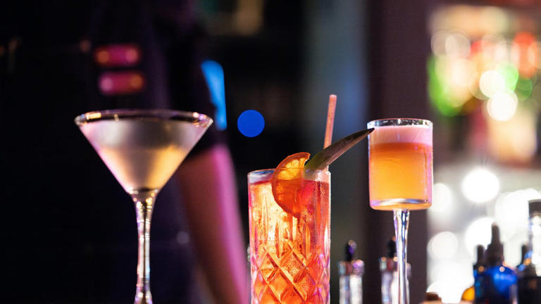 These Boston bars have been approved to stay open until 3 a.m. amid ...