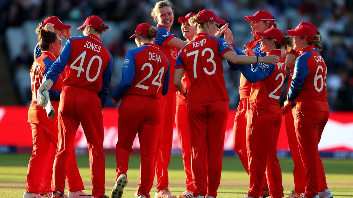 Women's T20 World Cup: England smash record 219/1 to crush Sri Lanka ...
