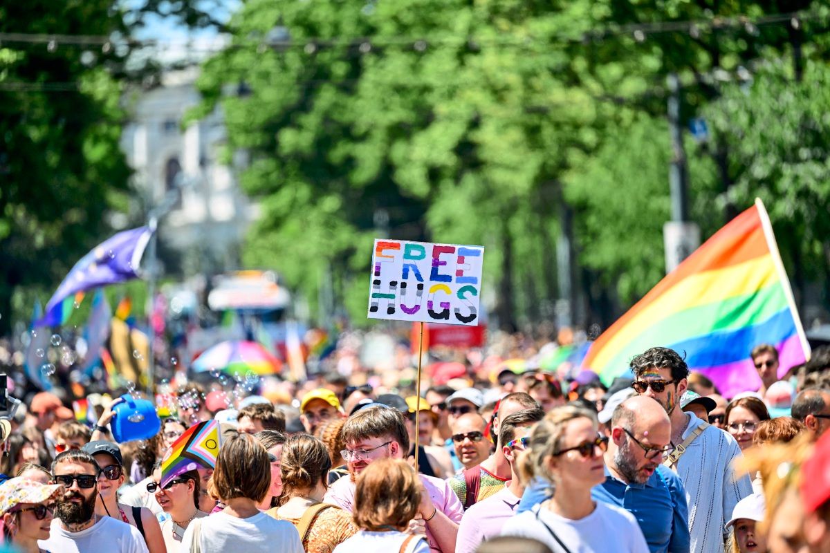 Weniger Sponsoren, mehr Hass auf der Straße: Wiener Pride feiert gegen ...