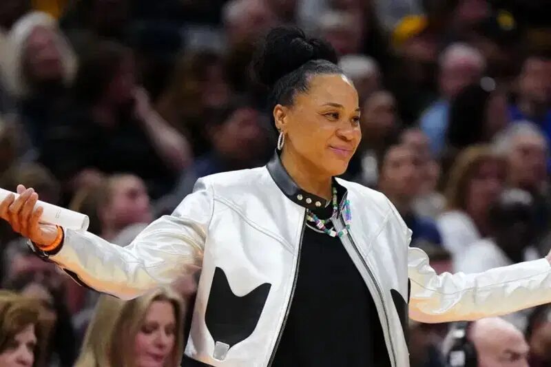 Aliyah Boston shares heartfelt reaction to Dawn Staley’s latest achievement