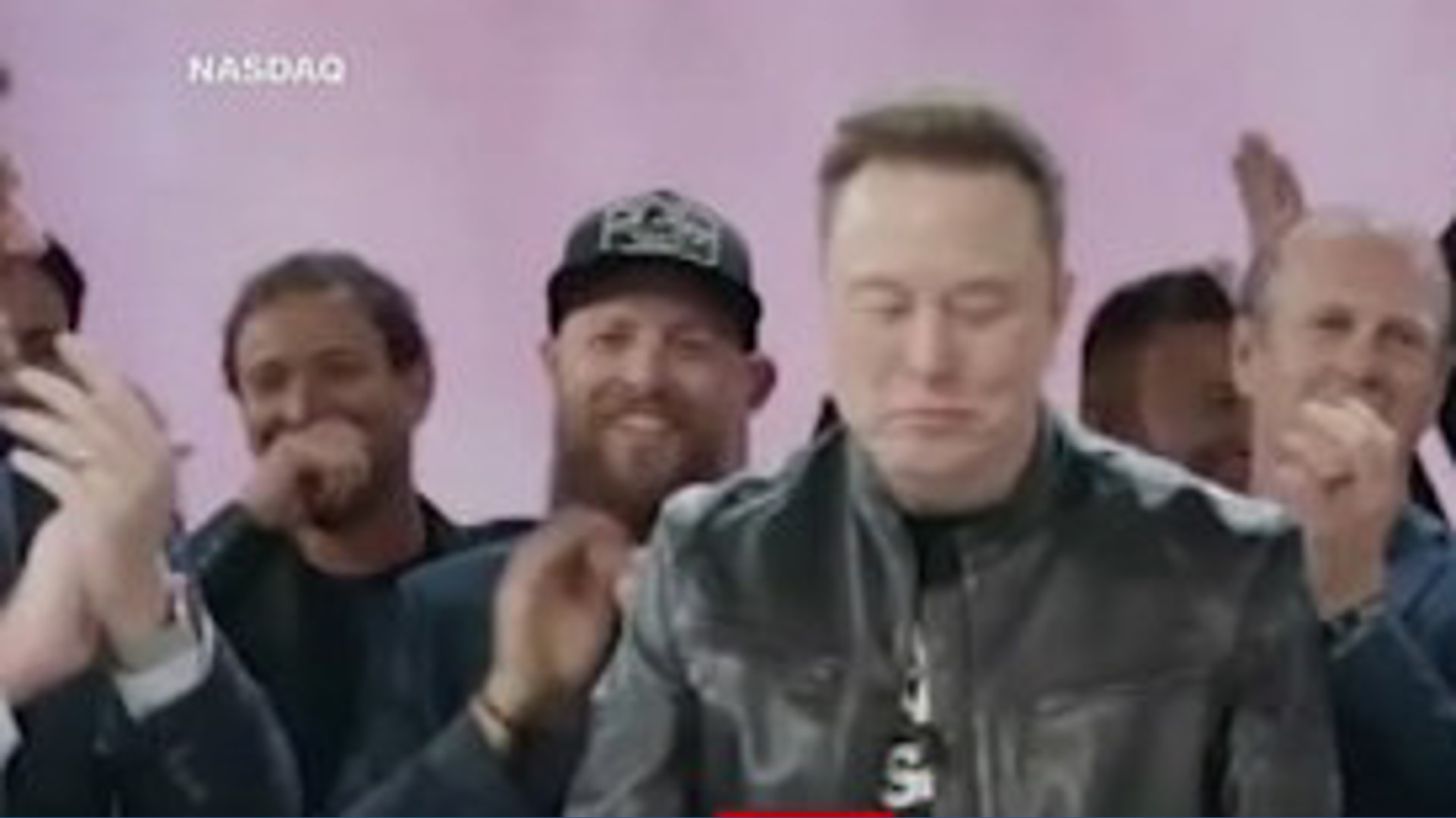 Elon Mush becomes world's first trillionaire