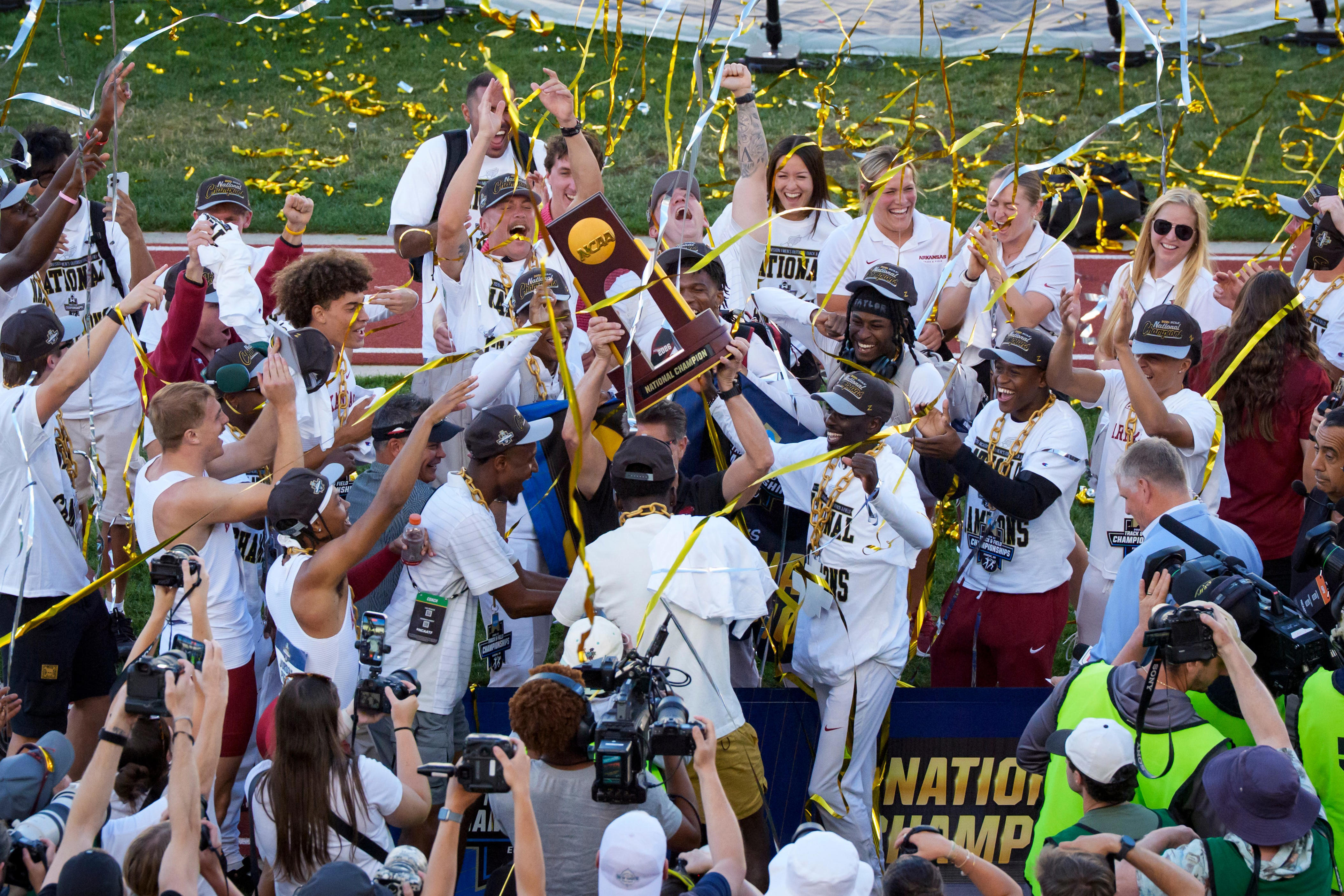 NCAA Outdoor Track Meet concludes for Oregon men. TV, stream, updates