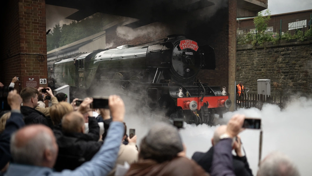 7 record-breaking steam locomotives through history