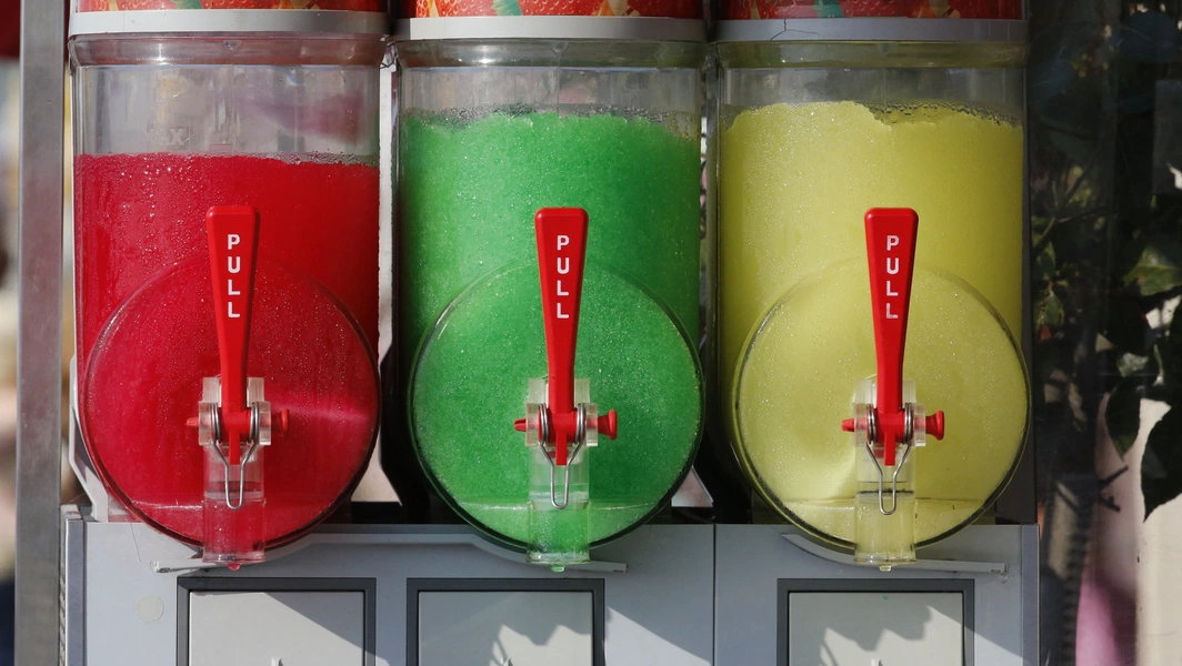 10 regional fast-food chains with unique local flavors