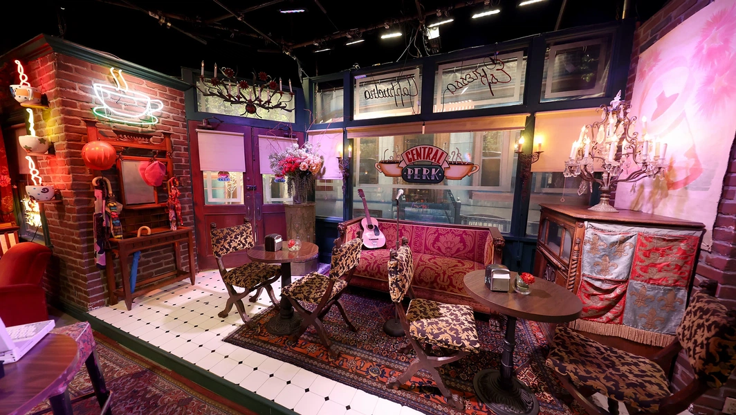7 iconic sitcom props and memorabilia